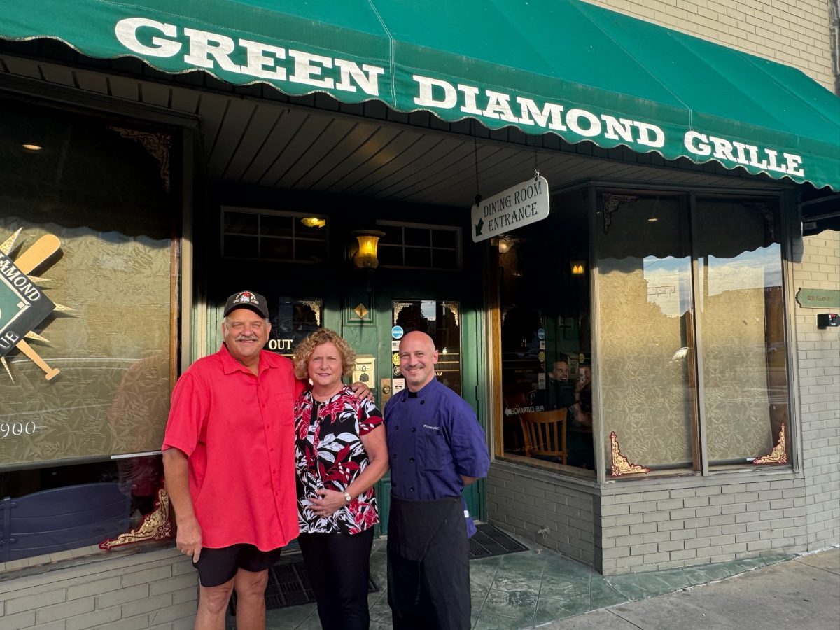 DIAMONDS & DINE-INS: Favorite local eatery combines shoes, Sox, steaks ...