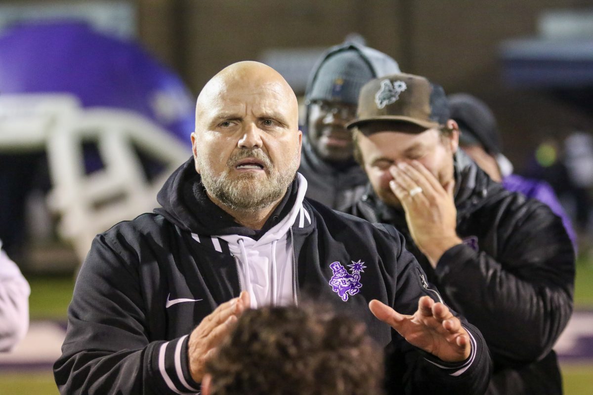 Coach who put new life into Magics football program resigns after 12 ...